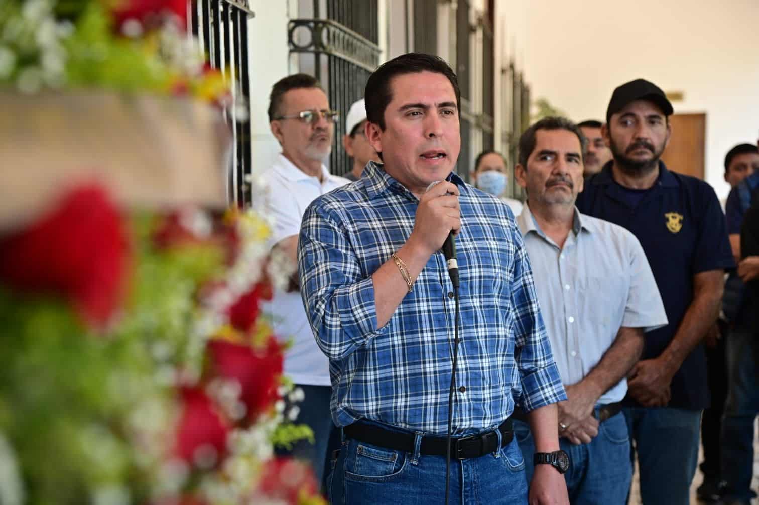 UAS rinde homenaje a María Isabel y Juan de Dios, estudiantes ...