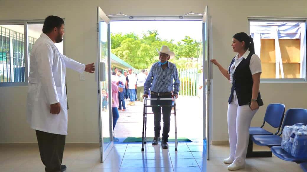 Adjuntos en la nota: Inauguran sala de espera de IMSS Bienestar en ...