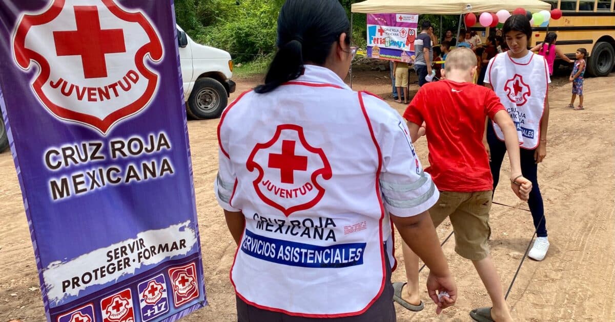 Si eres joven y quieres aprender habilidades para servir a los demás ...
